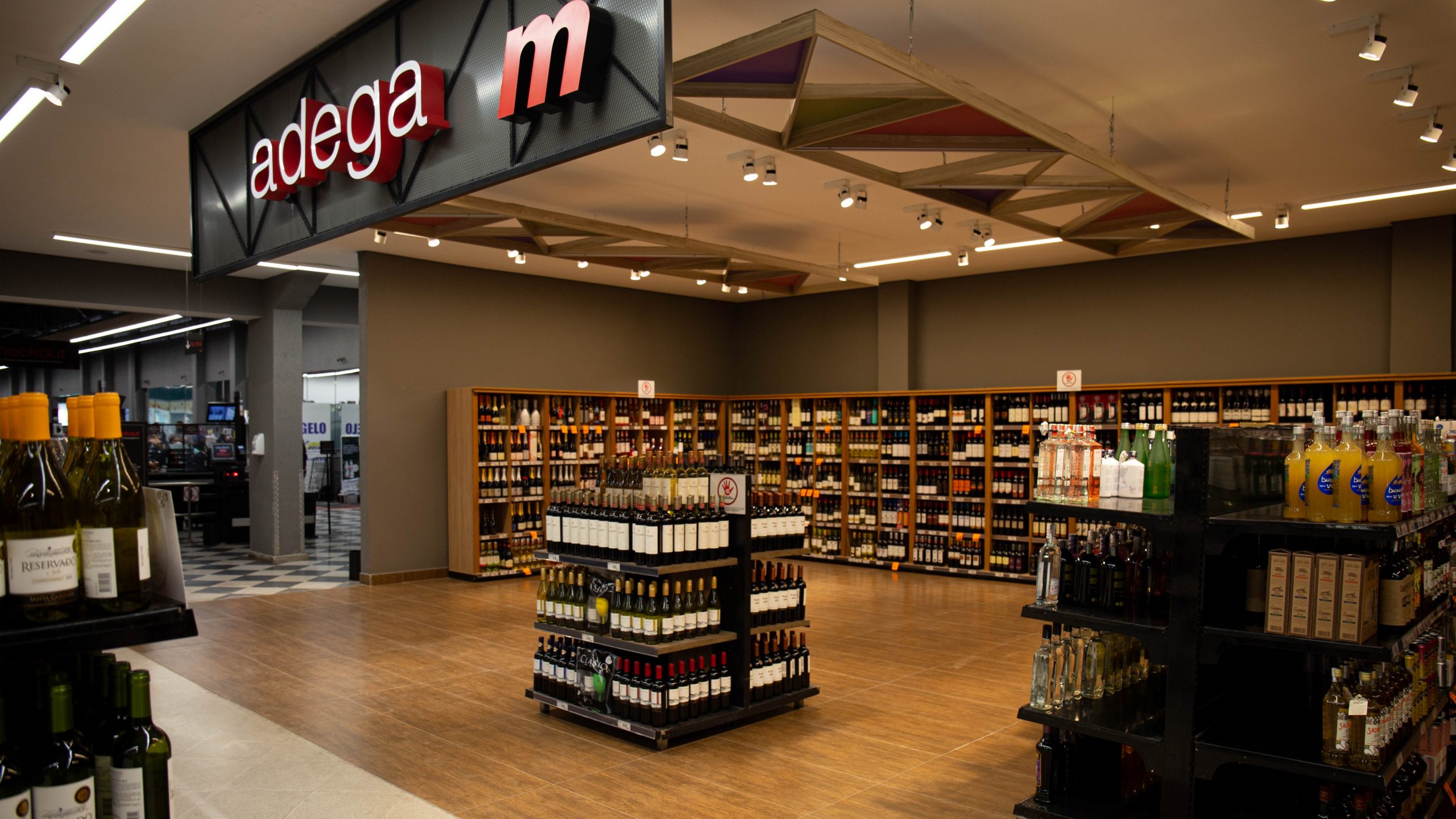 Supermercados Mambo reinaugura loja do Tatuapé - SuperVarejo