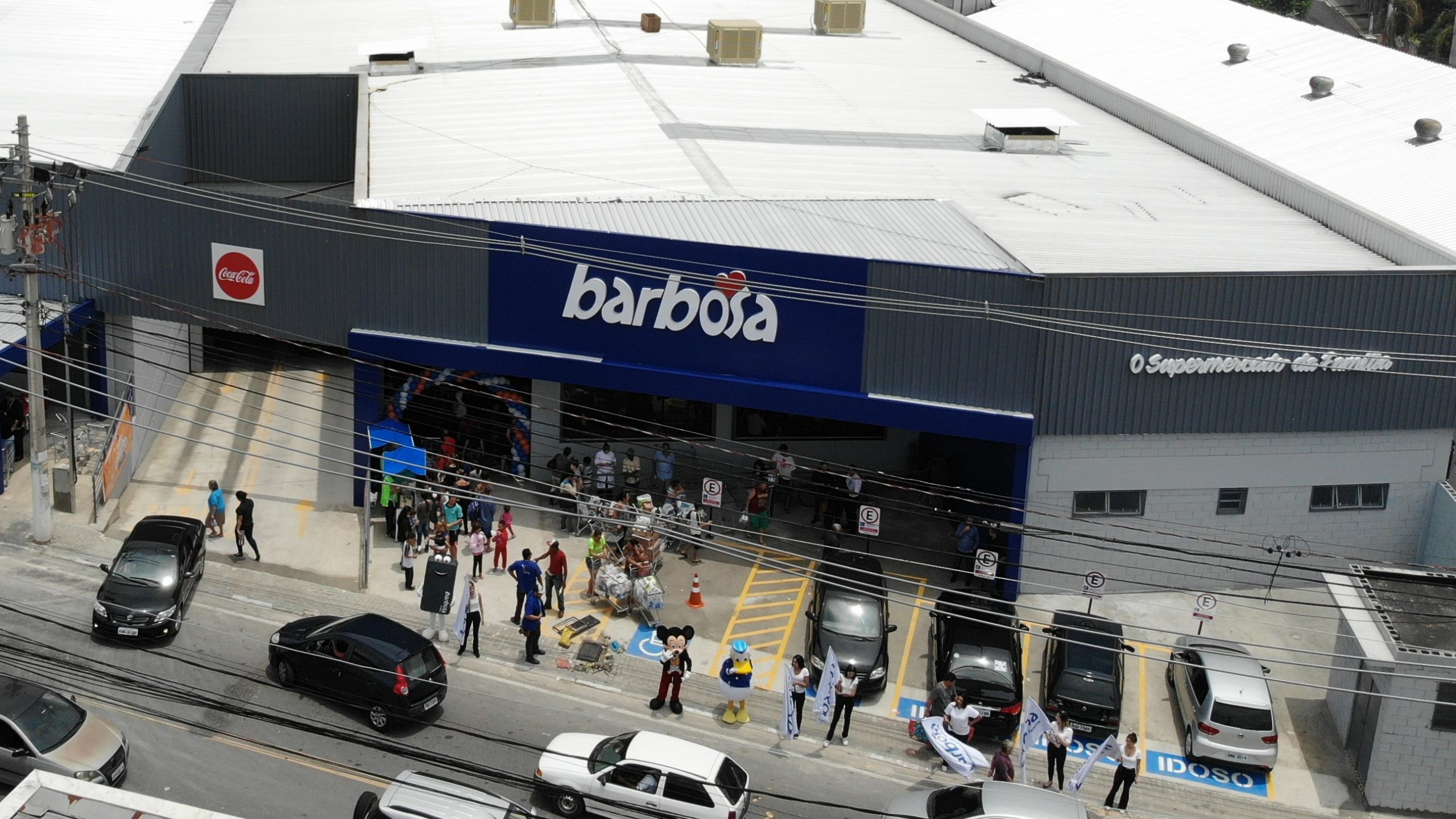 Rede Barbosa Supermercados em plena expansão - SuperVarejo